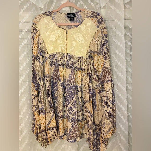 Angie | Tops | Nwt Angie Boho Mixed Print And Crochet Top | Poshmark